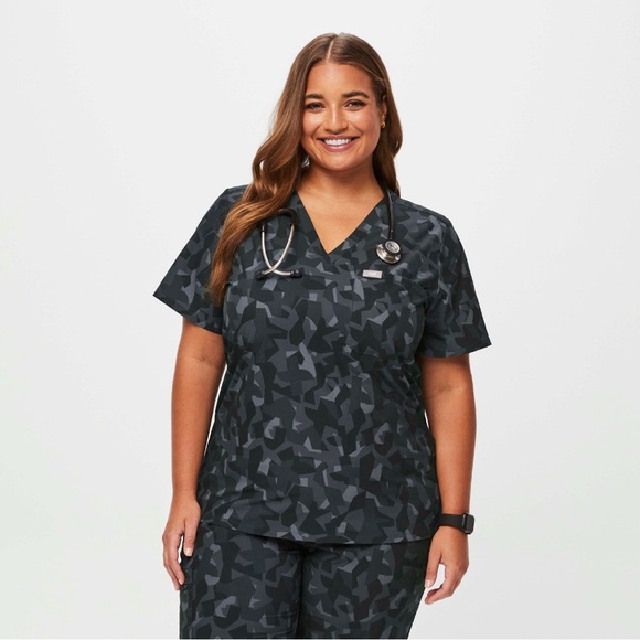 Figs | Other | Figs Camo Bonsai Freex | Poshmark